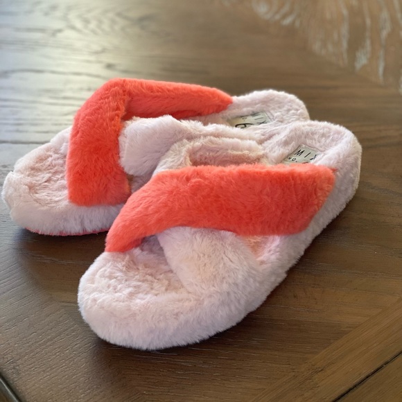 Mix No. 6 | Shoes | Mix No 6 Fluffy Platform Sandals | Poshmark